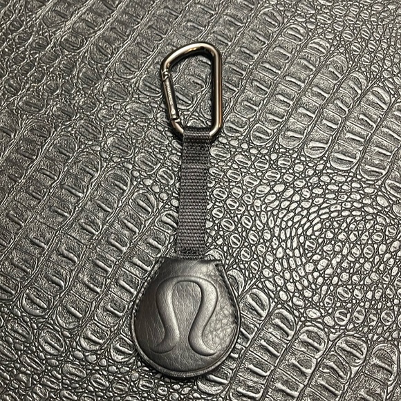 lululemon athletica | Accessories | Black Lululemon Leather Keychain ...